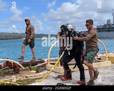 Members of Underwater Construction Team Two (UCT-2) and the Range ...