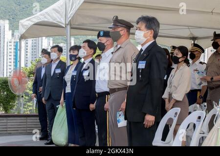 The Eighth Army Deputy Commanding General - Operations Brig. Gen ...