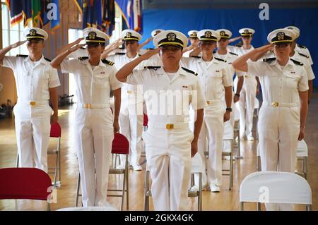 Officer Development School (ODS) class 21070 students step off the 10 ...