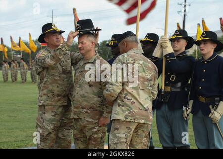 Gen. Michael Garrett and Command Sergeant Major Todd Sims visited Fort ...