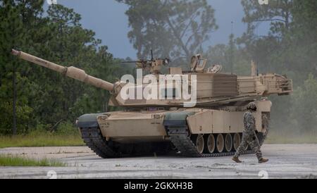 A U.S. Army Master Gunner Instructor, assigned to 3rd Squadron, 16th ...