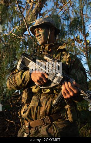 Australian Army 2nd Commando Regiment static line jump from a U.S. Air ...