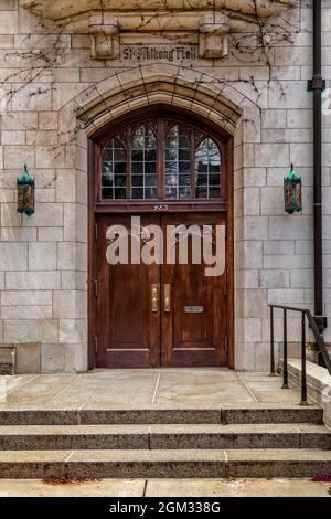 Saint Anthony Hall at Yale. New Haven. 1909 Stock Photo - Alamy