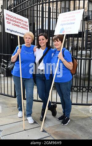 Ruthie Henshall pictured with Jenny Morrison and Diane Mayhew, Rights ...