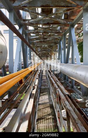 Industry highway walkway platform with grate and handrail on ...