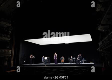 16 September 2021, Hamburg: Actress Julia Wieninger as Fiona Maye ...