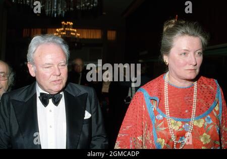 Carroll O'Connor and Nancy O'Connor Credit: Ralph Dominguez/MediaPunch ...
