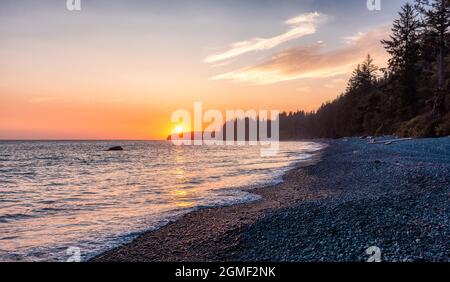 Sandcut Beach on the West Coast of Pacific Ocean Stock Photo - Alamy