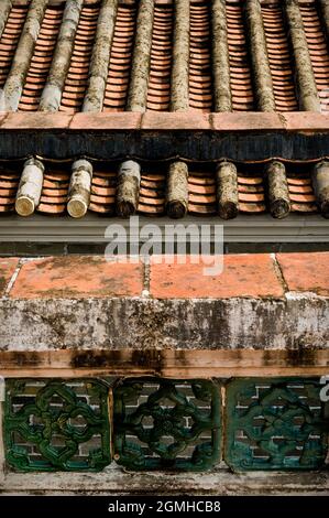 Detail of the roof of Ching Shu Hin, a guesthouse adjoining the Kun ...