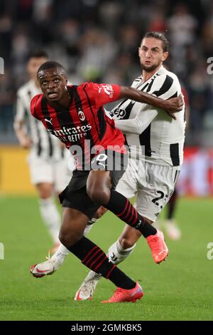 rabiot adrien ac milan during serie A match Como 1907 vs AC Milan ...