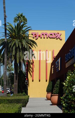 A logo sign outside of a TJ Maxx retail store in Columbia, Maryland on ...