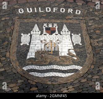 Guildford, Surrey, Town Coat of Arms, Guildhall shield heraldry ...