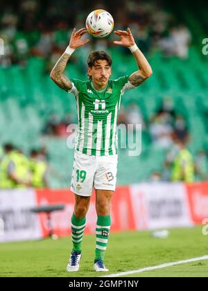 19 Hector Bellerin of Real Betis Balompie celebrates a goal during the ...