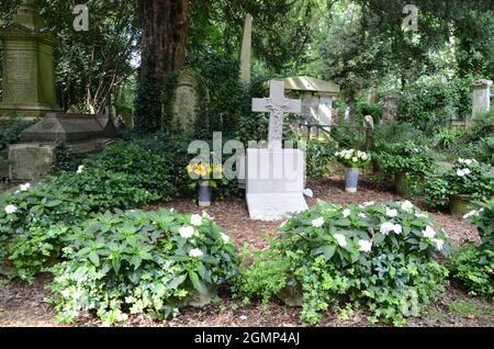 the grave of george michael in highgate cemetery west N6 north london ...