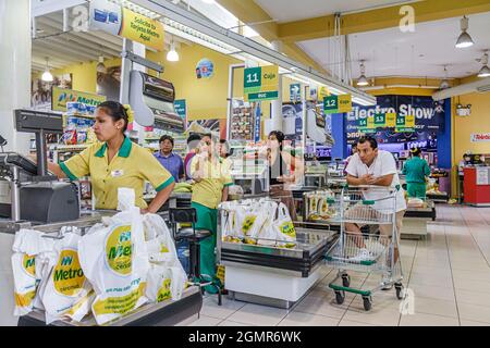 Metro Supermarket, grocery store Stock Photo - Alamy