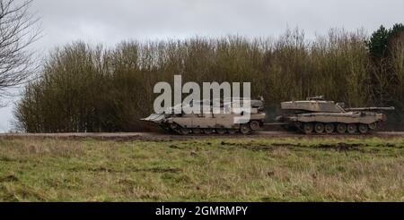 British army Challenger 2 CRARRV battle tank recovery and repair ...