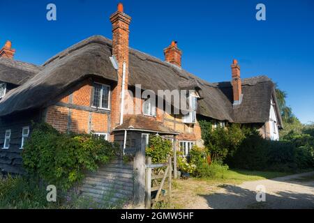 Long Wittenham village, Oxfordshire, England, UK Stock Photo - Alamy