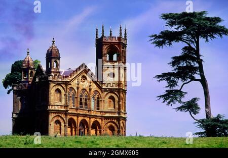 Stowe House is a beautiful country house in Stowe, Buckinghamshire ...