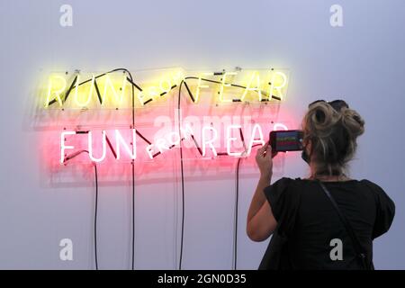 Run from Fear, Fun from Rear 1972 - works by Bruce Nauman in the ARTIST ...