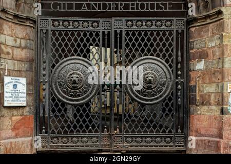 12 Aug 2007 Huge Black Cast iron metal gate at the main entrance with ...