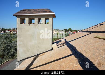 Oriented strand board for house roof sheathing cut Stock Photo - Alamy