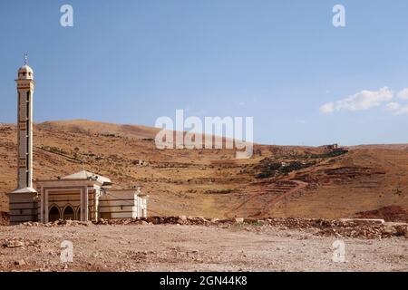 Masnaa border crossing checkpoint, Majdal Anjar, Bekaa Governorate ...
