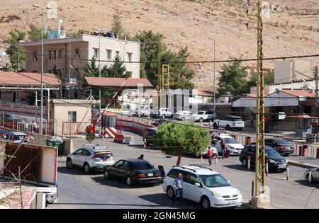 Masnaa border crossing checkpoint, Majdal Anjar, Bekaa Governorate ...