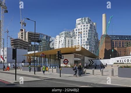 Battersea Power Station Underground Station Stock Photo - Alamy