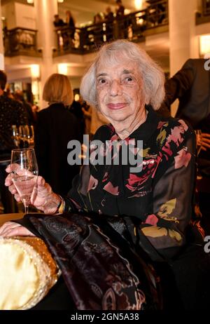 Berlin, Germany. 22nd Sep, 2021. Kool Savas and his wife Maria Yurderi ...