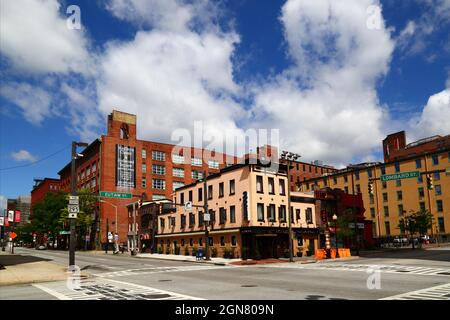 The Goddess Gentleman's Club on corner of S Eutaw and W Lombard Streets ...