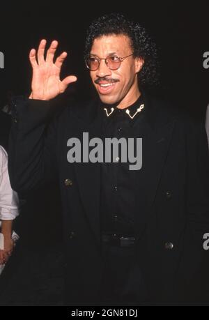 Lionel Richie, circa 1980s Stock Photo - Alamy
