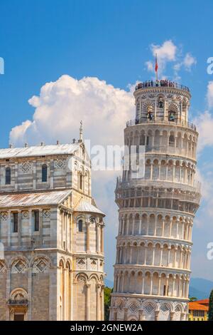 The Leaning Tower, Pisa city downtown skyline cityscape of Italy ...