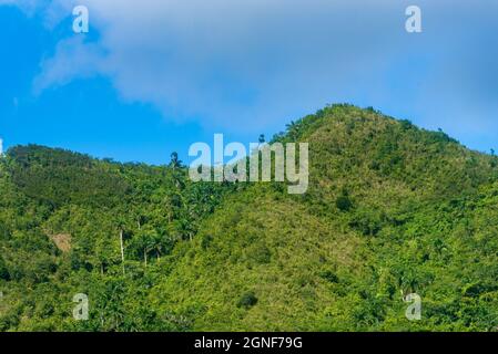 Hanabanilla mountain in Cuba Stock Photo - Alamy