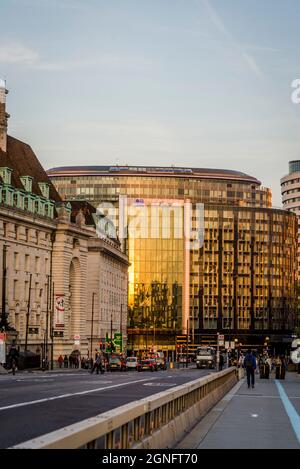 Park Plaza hotel London, Park Plaza London, Park Plaza Hotel ...