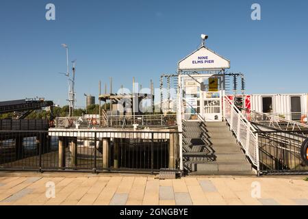 Residential moorings at Nine Elms Pier, Kirtling Street, Nine Elms ...