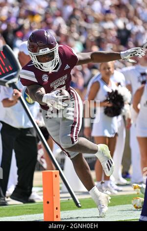Mississippi State running back Jo'Quavious Marks (7) tries to avoid ...
