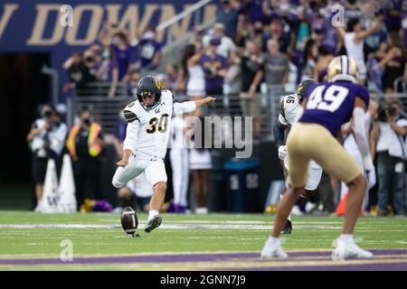 California place kicker Dario Longhetto against Colorado during an NCAA ...