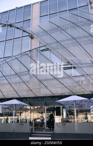 Publicis building, Champs Elysees, Paris, Ile-de-France, France Stock ...