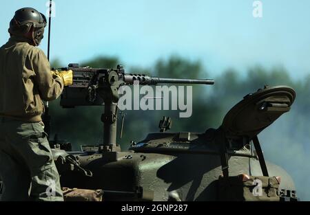 Sherman tank crew with 50 calibre machine gun. Public world war two ...