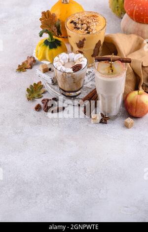 Pumpkin and orange spiced fall cocktail with cinnamon Stock Photo - Alamy