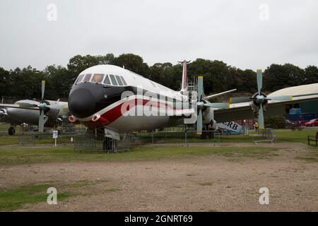 Vickers Vanguard 953C (1961, G-APEP), Brooklands Museum, Weybridge ...