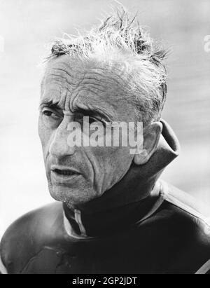 THE SILENT WORLD, (aka LE MONDE DU SILENCE), 1956 Stock Photo - Alamy