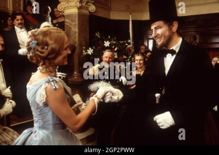 BEDAZZLED (2000) FRANCES O'CONNOR, BRENDAN FRASER BEDZ 011FOH Stock ...