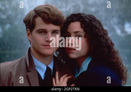CIRCLE OF FRIENDS (1995) CHRIS O'DONNELL, MINNIE DRIVER CCOF 036 Stock ...
