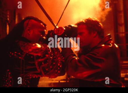 HIGHLANDER III: THE FINAL DIMENSION, from left: Christopher Lambert ...