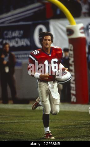 KEANU REEVES, THE REPLACEMENTS, 2000 Stock Photo - Alamy