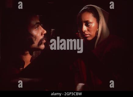 SUPERFLY, (aka SUPER FLY), from left: Ron O'Neal, 1972. © Warner Bros ...