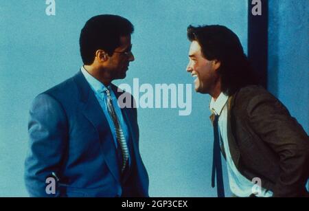 TANGO & CASH, (aka TANGO AND CASH), from left: Kurt Russell, Sylvester ...