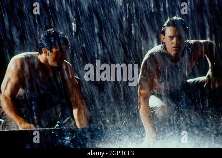 TANGO & CASH, (aka TANGO AND CASH), from left: Kurt Russell, Sylvester ...