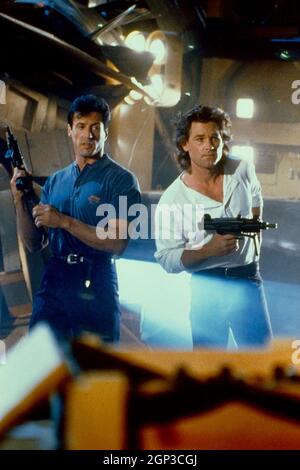 TANGO & CASH, (aka TANGO AND CASH), from left: Kurt Russell, Sylvester ...